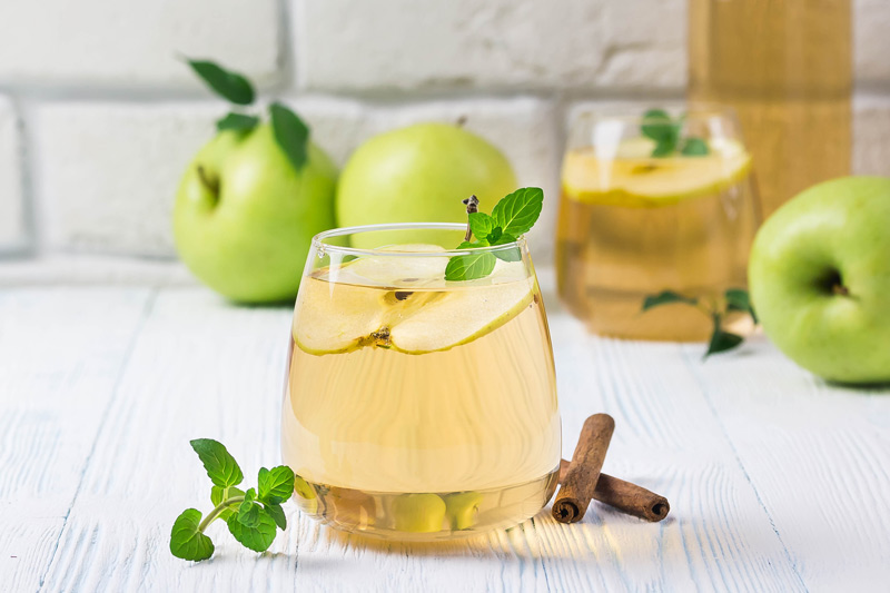 Spiced Apple Kombucha Cocktail - Savored Sips