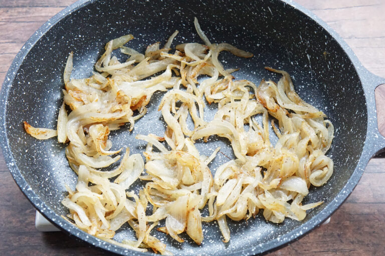 French Onion Bites - Savored Sips