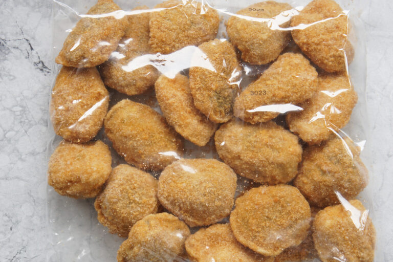 Jalapeno Poppers In The Air Fryer (from frozen) - Savored Sips