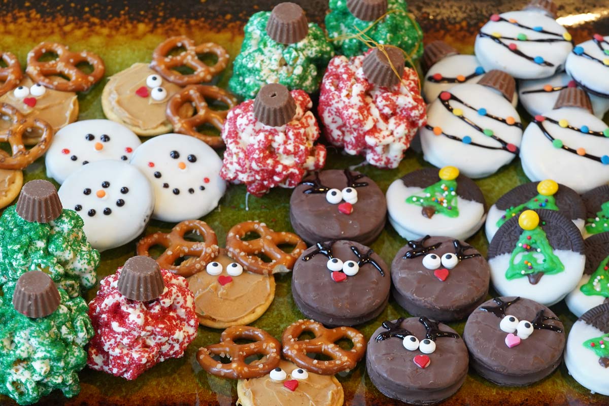 Super Cute Christmas Cookies Snack Board - Savored Sips