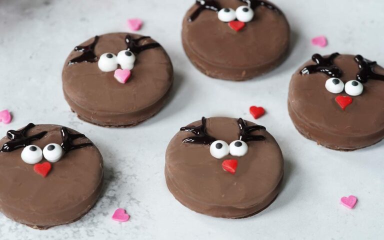 Chocolate Fudge Nutter Butter Reindeer - Savored Sips
