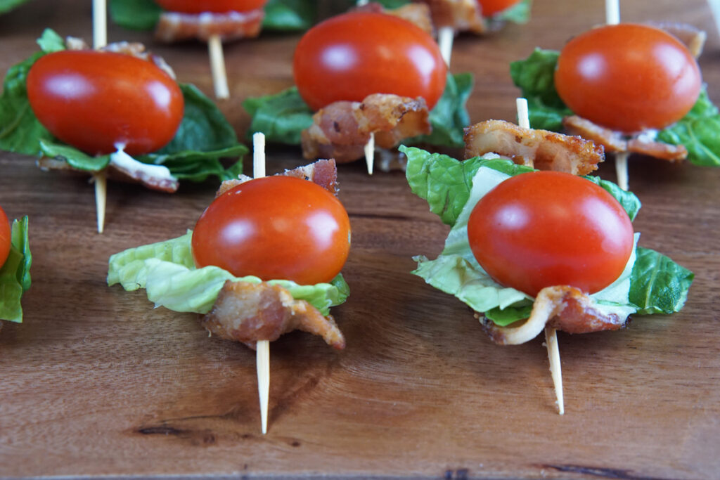 Easy Bacon Jalapeno Popper Bites - Savored Sips