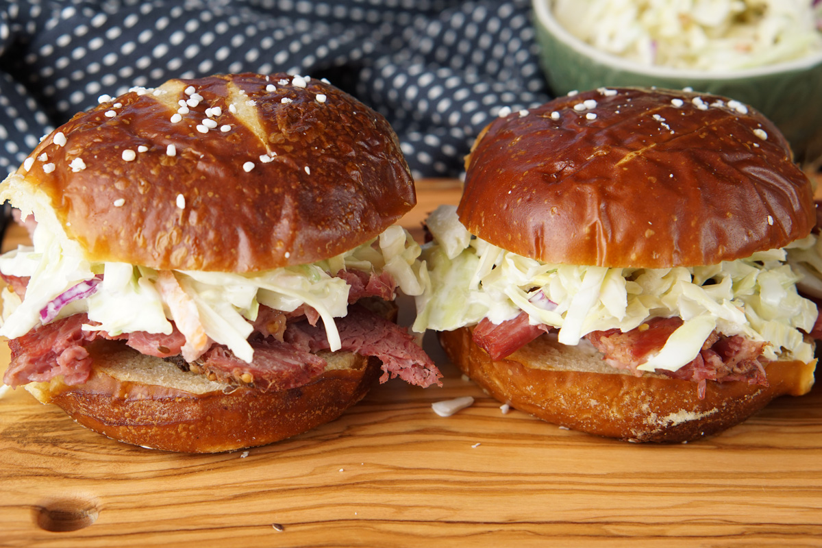 Corned Beef & Cabbage Sliders: The Perfect Party Bite - Savored Sips