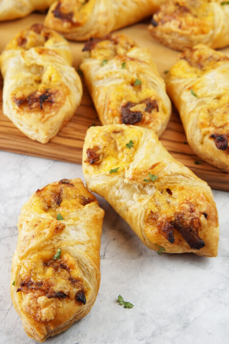 Crispy Pulled Pork Puff Pastries - Savored Sips