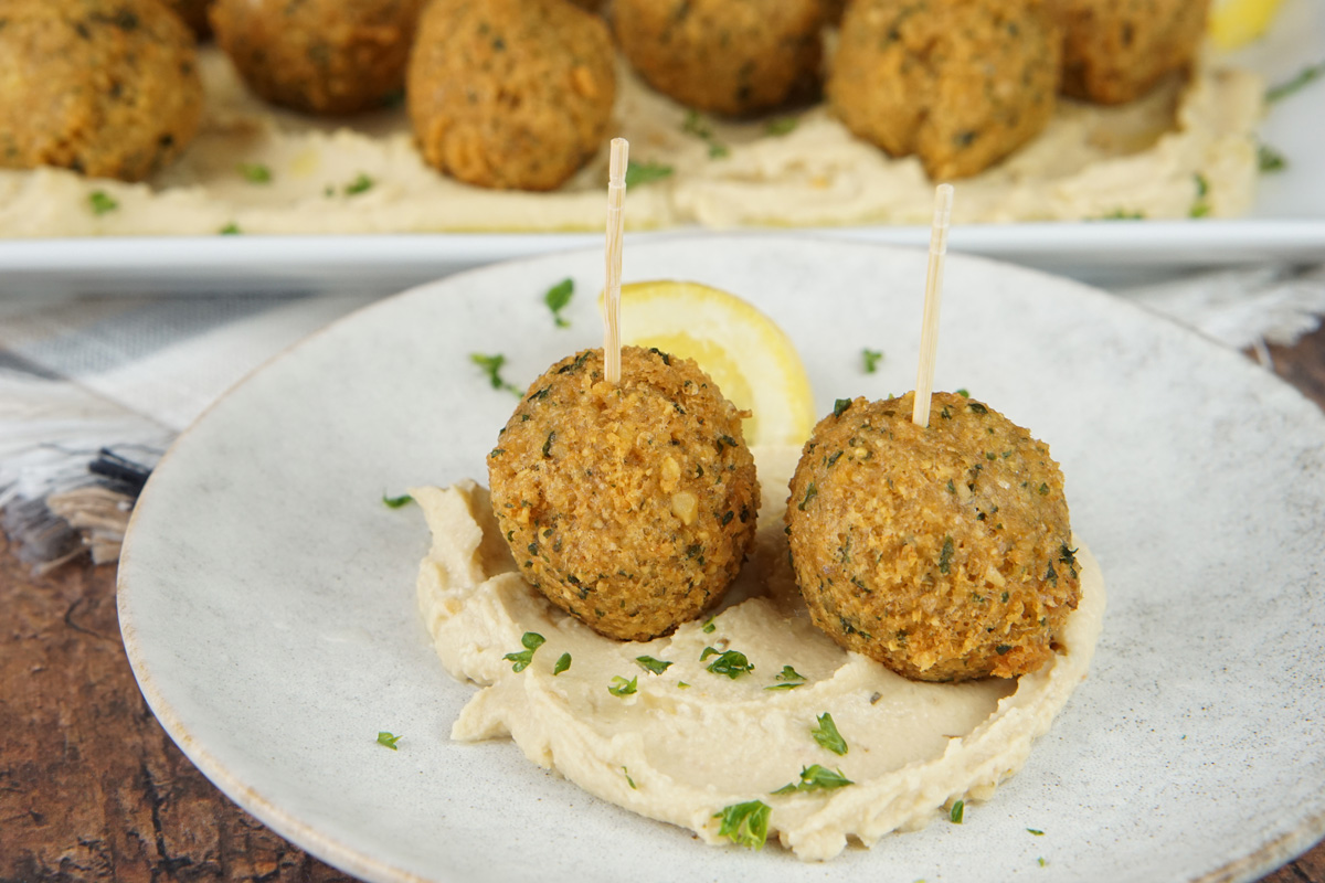 27 Delicious Thanksgiving Appetizers - Savored Sips